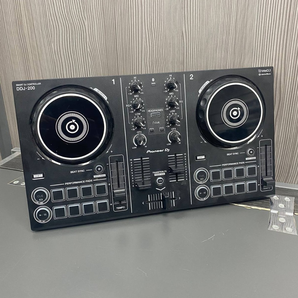 pioneer Pioneer DDJ-200 Smart DJ Controller - Own4Less